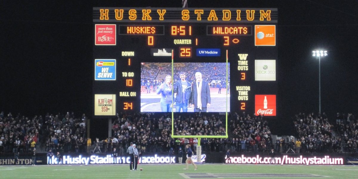 How to enhance customer experience with Stadium LED signs? | LED Craft