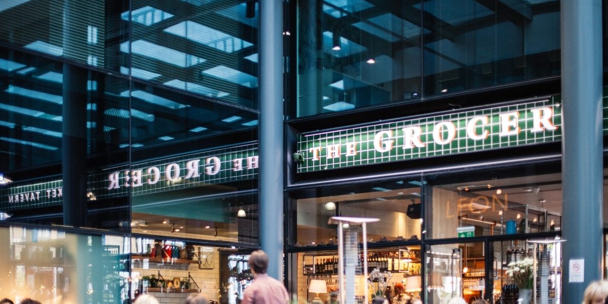 Digitizing pop-up stores with LED displays | LED Craft